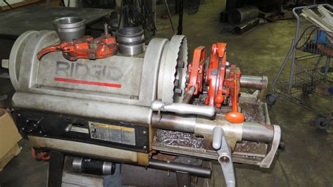 Ridgid 1224 Threading Machine Powers On