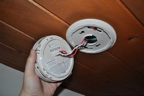 How To Replace A Hard Wired Smoke Detector Storables