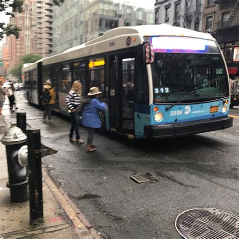 Mta Bus Lexington Av And E 86 St M86 M98 M98 M101 M102 M103 Bxm1