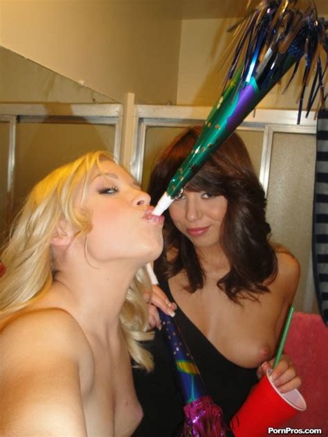 Best Friend Fornications Porn Pictures Xxx Photos Sex Images 3300197