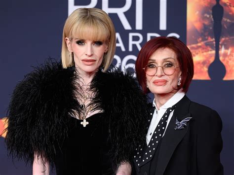 Kelly Osbourne Defends Weight Loss Amid Grief Over Father Ozzys Death