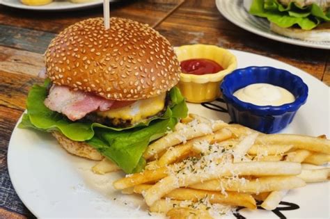 제주 애월 곽지해수욕장 수제버거 맛집 몬스터살롱 제주한우버거 흑돼지버거 네이버 블로그