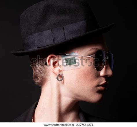 Body Cpu Processor Microchip Over Royalty Free Licensable Stock Photos Shutterstock