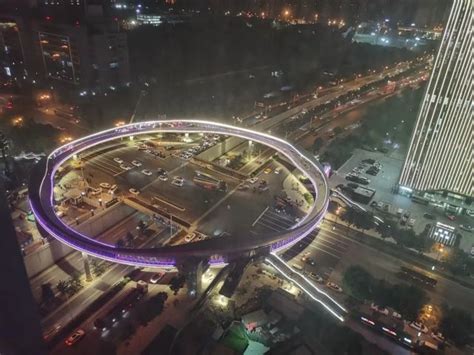 超高颜值！西安最美环形天桥正式启用！