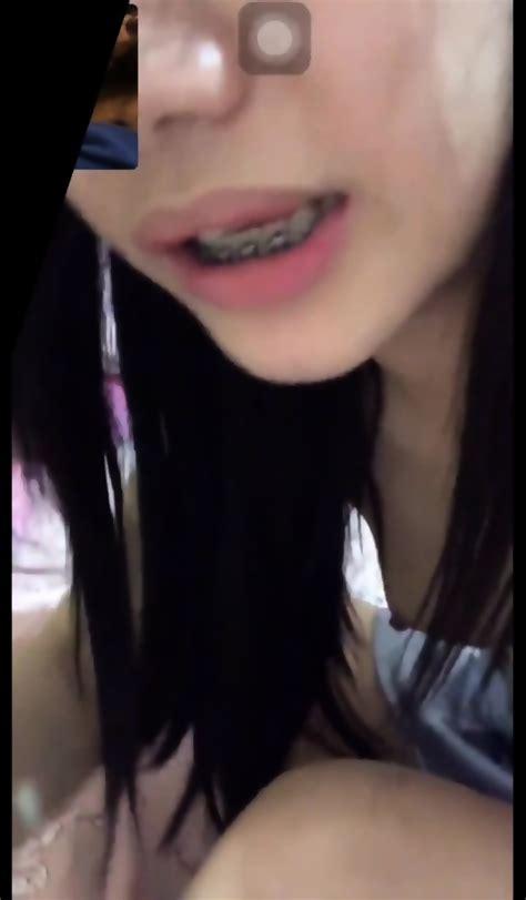 Pinay Viral Sex Vanna With Babefriend During Videocall Part 2