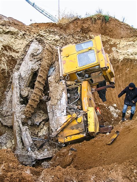 11 Safety Tips For Mining And Tunneling Equipment And Contracting