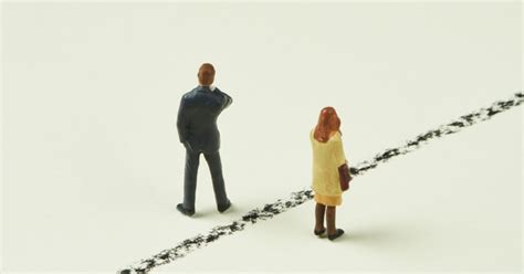 남편 퇴직금 탄 후 이혼소송 황혼 이혼 안 당하려면 지역연구소 지랩