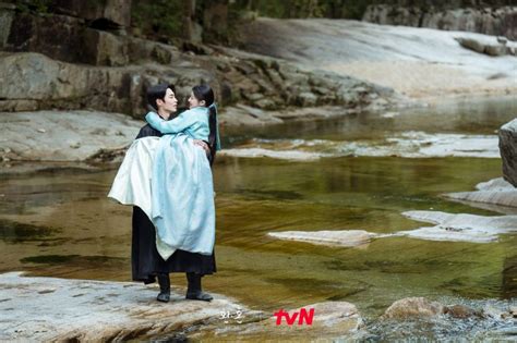 Lee Jae Wook And Go Yoon Jungs Love Story Reaches Its Climax In “alchemy Of Souls Part 2