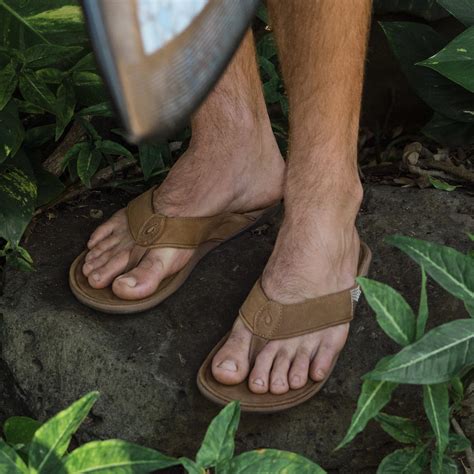 Tuahine Mens Waterproof Leather Beach Sandals Toffee Olukai