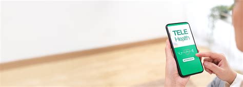 원격 의료 개념 환자는 집에서 온라인 검사 건강 컨퍼런스에 대한 의사와 모바일 앱 약속 화상 통화 시간을 사용 물리치료사에 대한 스톡 사진 및 기타 이미지 Istock