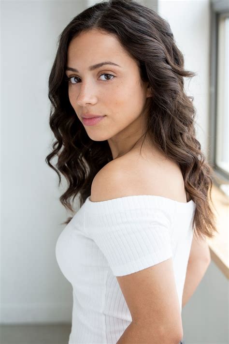 Kiana Madeira Lezwatch Tv