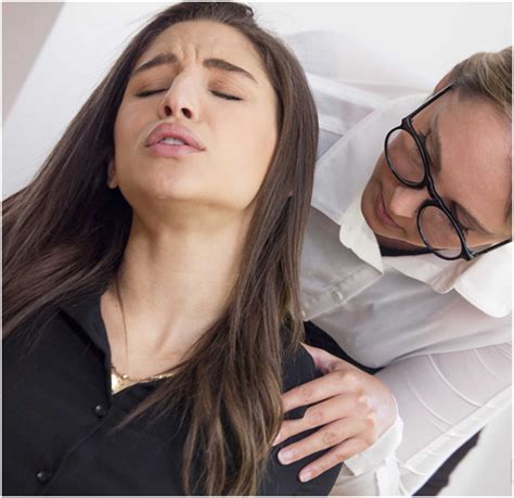 lez [k2s fj] babes abella danger and allie eve knox the invitation