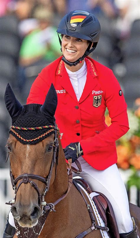 Simone Blum Wird Weltmeisterin Reitsport Badische Zeitung