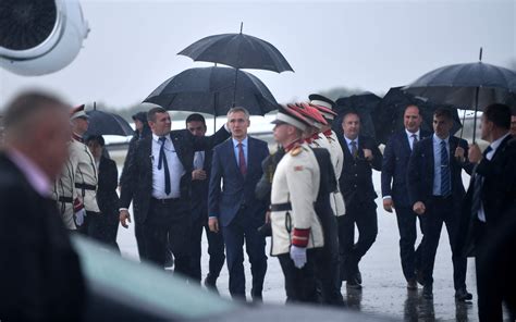 Генералниот секретар на НАТО Столтенберг и амбасадорите на Северноатлантскиот совет пристигнаа