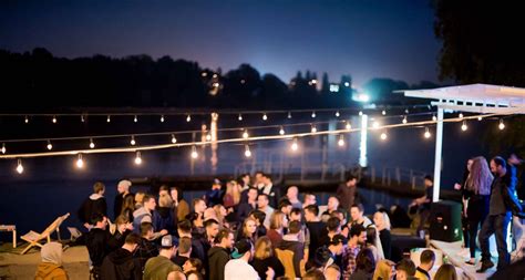 Girls Just Wanna Have Fun Girls Just Wanna Have Fun