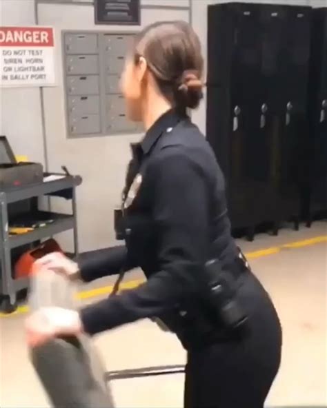 Melissa Oneil V Deo Videos Engra Ados Para Rir Romance