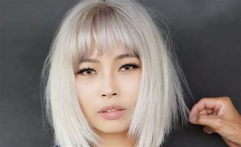 Which Short Bob Cut With Bangs For Round Face To Choose Find 20