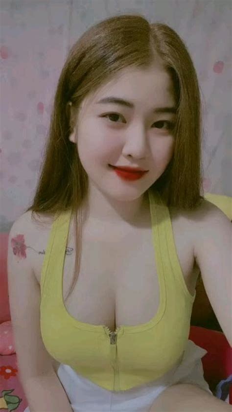 ស្រីស្អាតក្នុង Tiktok 2022 V648 柬埔寨头条