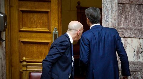 Πάρτι στο Twitter για τον Κούλη που έγινε… Λούης Εικόνες Makeleio Gr