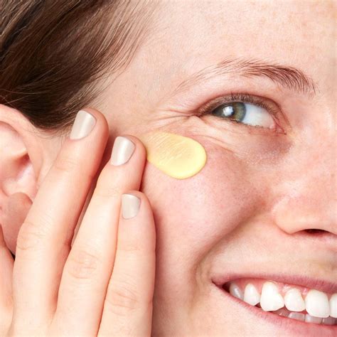 Las Fotografías Inéditas Del Hijo De Paris Hilton Que Cumple Un Año