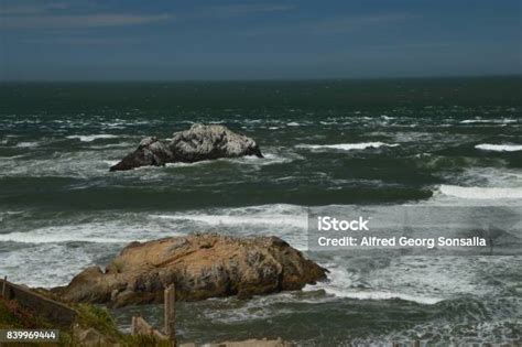 골든 게이트 샌 프란 시스 코에서 4 월 27 일 2017 미국 캘리포니아 지역에서 땅 끝에서 봄 노출 0명에 대한 스톡 사진 및 기타 이미지 Istock