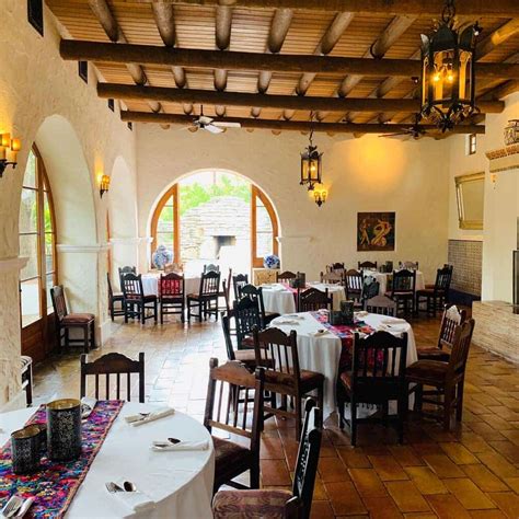 11 Mexican Restaurants In San Antonio That Are So Hot Theyre Sizzling
