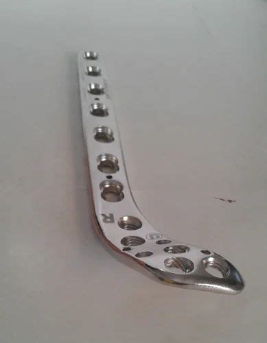 Proximal Lateral Tibia Plate 1243 2 0007 At Rs 6000 Piece In Vadodara Id 26902832555
