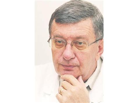 Стомахът ми тежи и когато не съм яла 24 Здраве