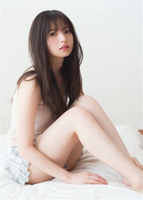 Yahooオークション 齋藤飛鳥【a4サイズピンナップ⑫】a28－2