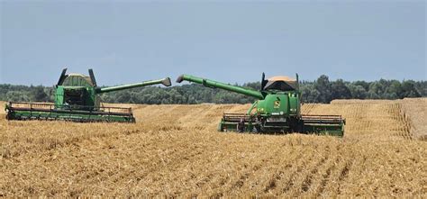 Канівська міська рада ЗАКЛАДАМ ВІДПОЧИНКУ НА НАБЕРЕЖНІЙ ДНІПРА БУТИ