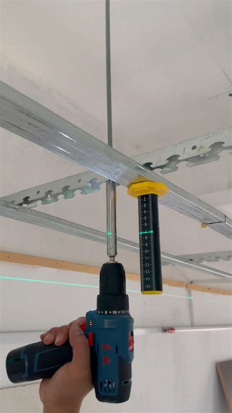 Ceiling Leveling Spirit Level Gradienter With Magnetic Horizontal Measuring Special Ruler Ligh