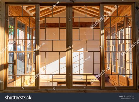 Korean Model Window