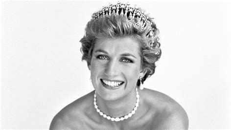 Lady Diana Icono De Estilo Atemporal
