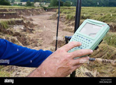 Gps Surveying Hi Res Stock Photography And Images Alamy