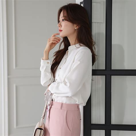 패션 바이 카카오 오벨 금장 노카라블라우스톡톡한소재