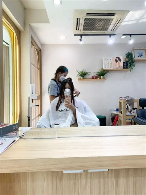 ตัดผมสไตล์เกาหลี ในราคา 350 บาท รับซัมเมอร์ 💇🏻‍♀️ แกลเลอรีที่โพสต์โดย Pintories Lemon8