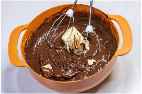 Ганаш 10 рецептов крема для выравнивания и покрытия торта с пошаговыми фото