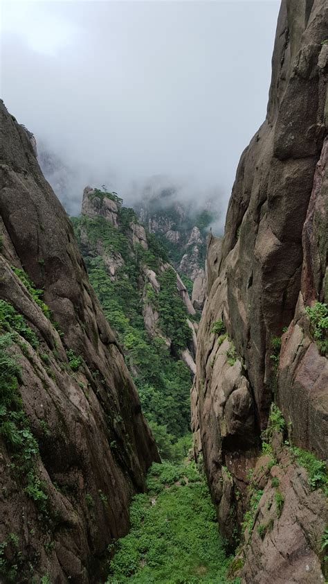 무료 이미지 록 황야 보행 꼬리 모험 산맥 형성 낭떠러지 깊은 협곡 지역 산등성이 지질학 좁은 골짜기