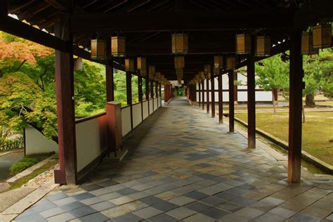 回 廊 GANREF