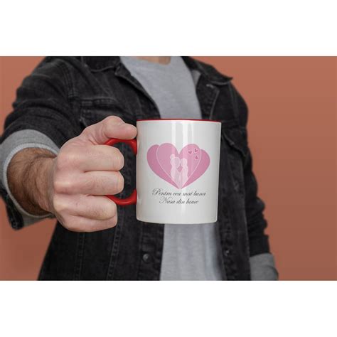 Чаша с надпис за най добрата баба в света жена дете в рамка на сърцето семейни влюбени