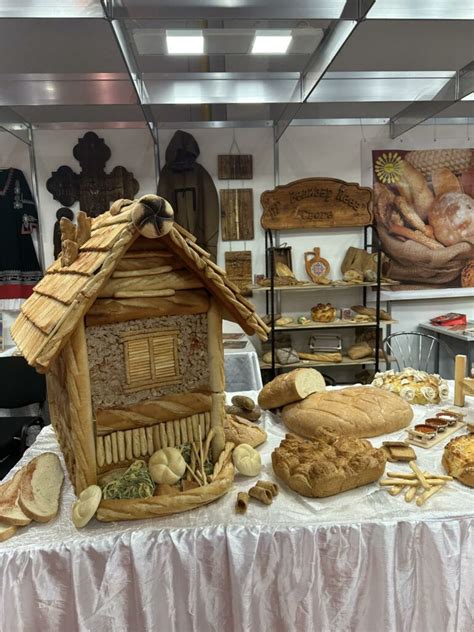 Учебната практика на ученици от 11 и 12 клас в Интер Експо Център ПГХТТ гр Пловдив