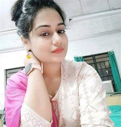 Aarti Sukla Ka Number On Reels