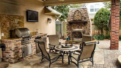 Уличная кухня с мангалом: 35 отличных идей для строительства | Живу за ...