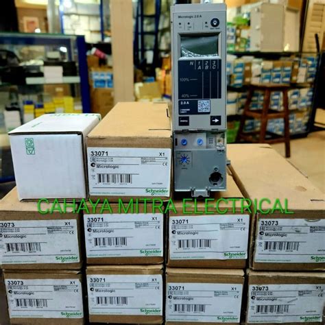 Jual Micrologic Acb 2 0a 2 0e Micrologic Acb 2 0 A 2 0 E Schneider