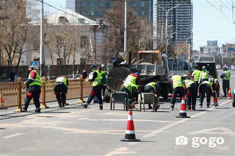 Барс захаас Улаанбаатар төмөр замын өртөө хүртэлх авто замын хойд эгнээг хаана