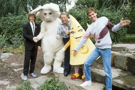 Great Pic From The Archive Pauldaniels With Wizbit Wooly The Rabbit