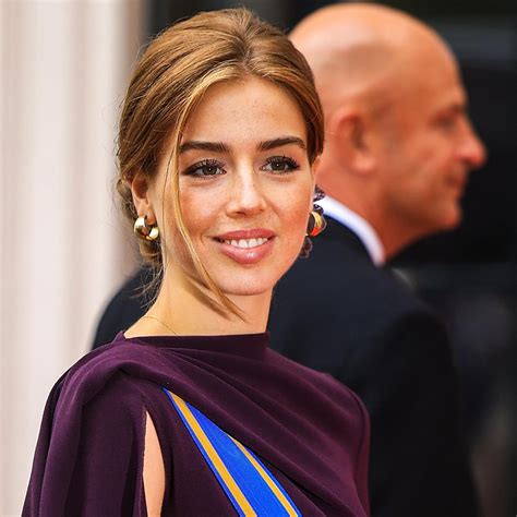 Alexia De Holanda La Mejor Vestida En El Prinsjesdag Vestidazo De