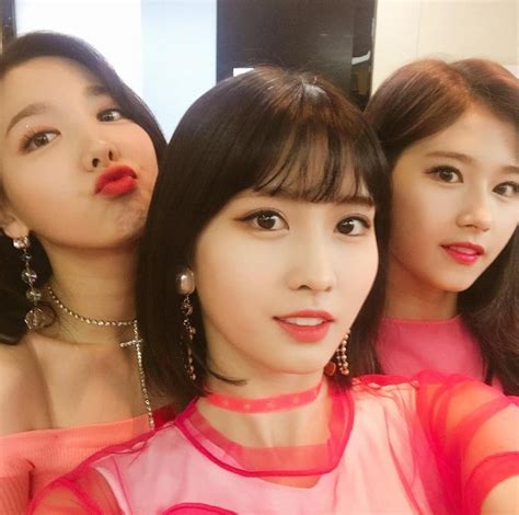 I Love Girls Cool Girl My Girl Nayeon Kpop Girl Groups Korean Girl