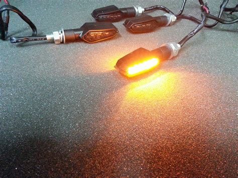 T Bike Shop ไฟเลี้ยวled B1 รุ่นใหม่ สีสโม็ค