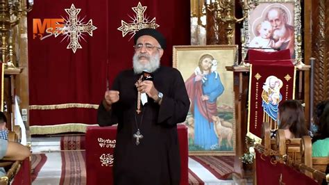 حكاية أب كاهن مراته مصممة على المكواة الكهرباء، وحصلت الصدمة بعدها